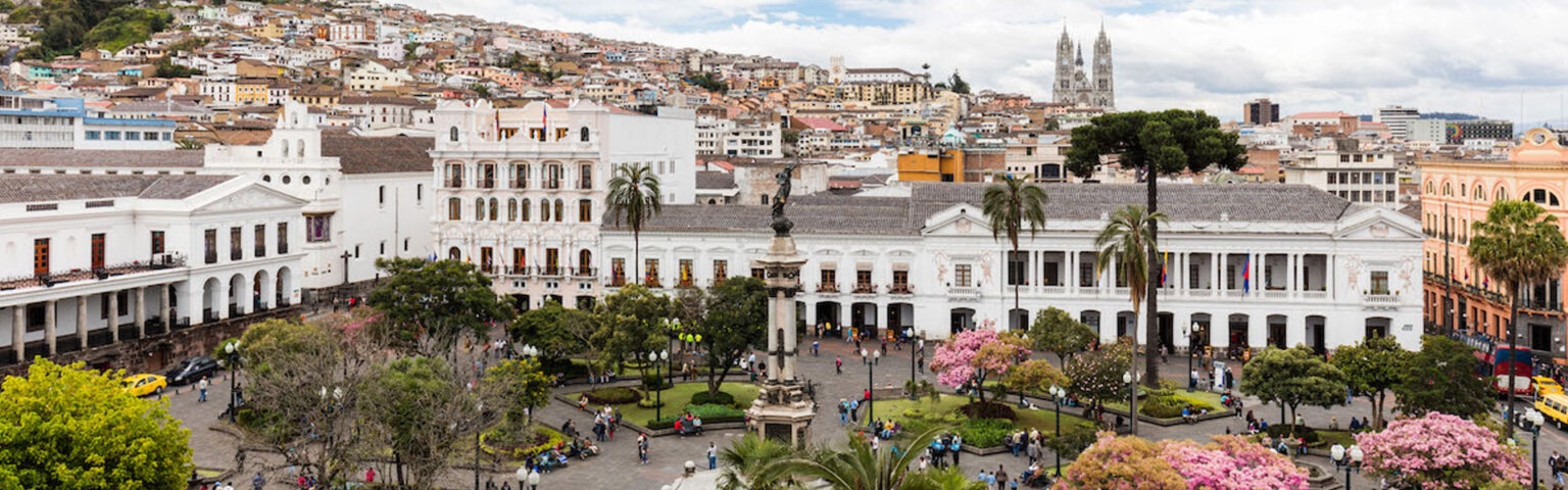 Quito - Revista Vertical